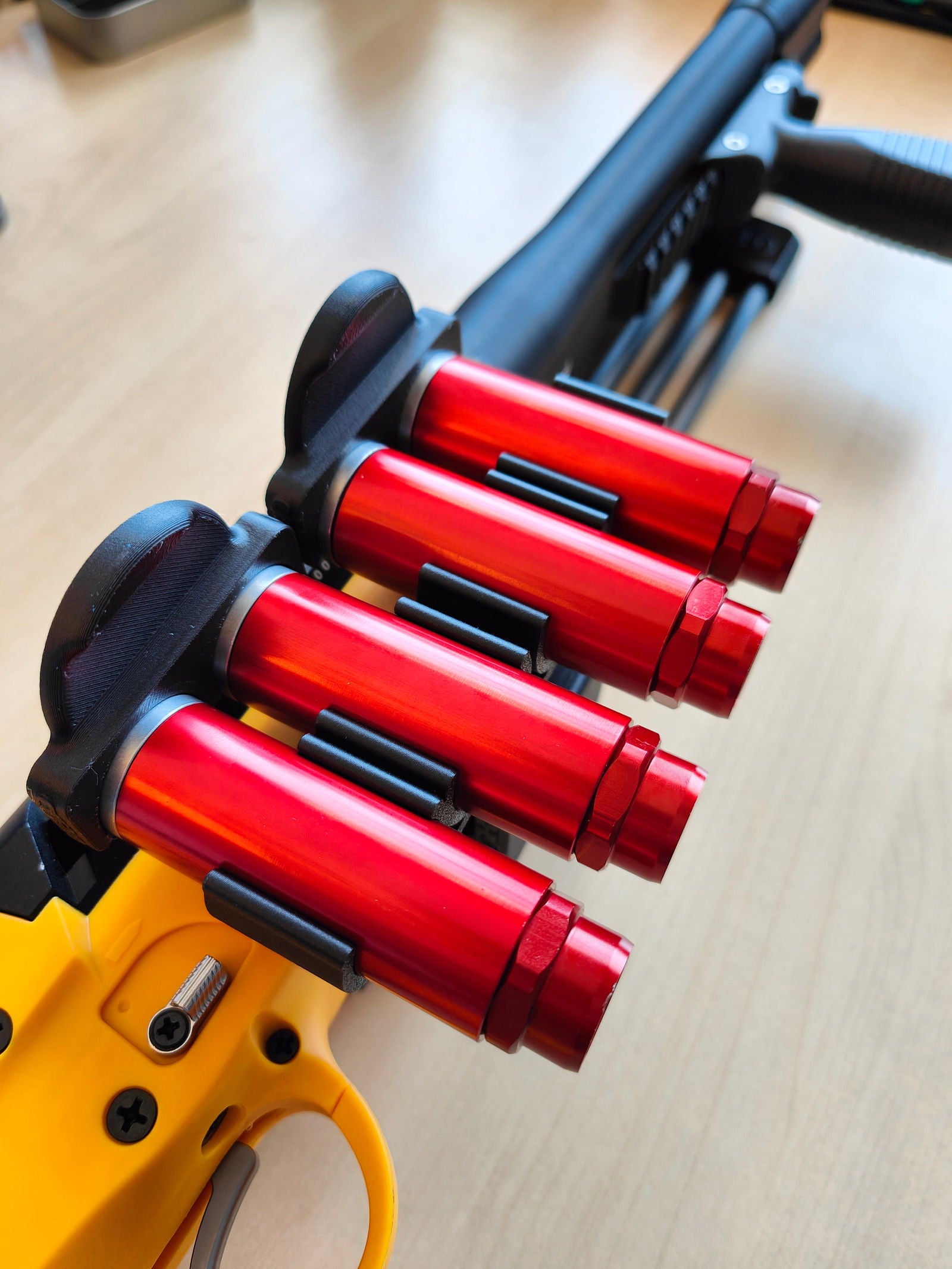 AEA Scuba Ashinger quadruple air cartridge holder on Picatinny + 2 x Q ...